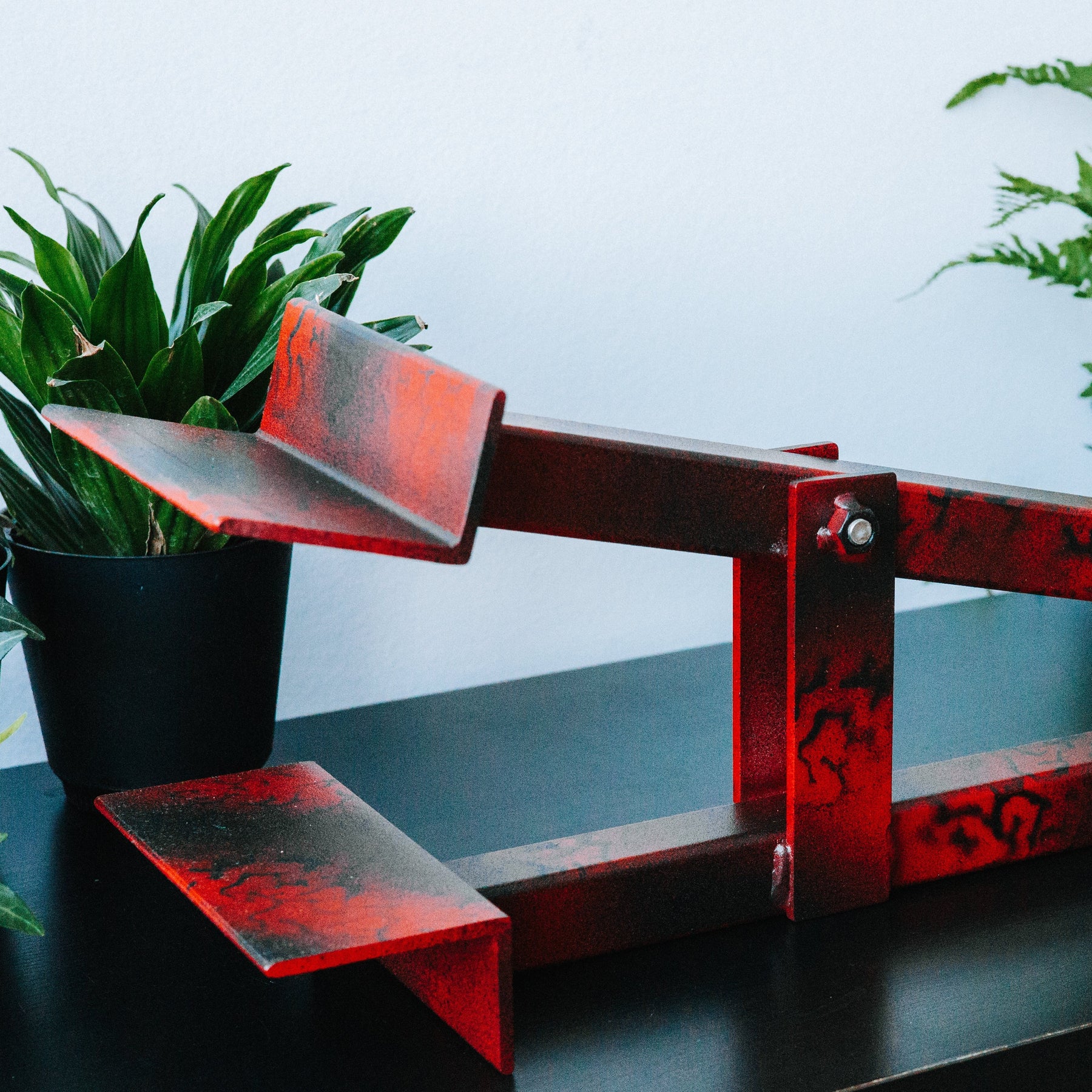 Tabletop Pinch Machine – Nemesis Grips Inc.